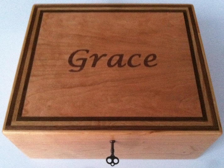 Design a Custom wooden box (Base price shown) – TreeToBox